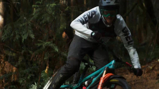 Kasper Woolley: No Excuses – Blonyx Canada